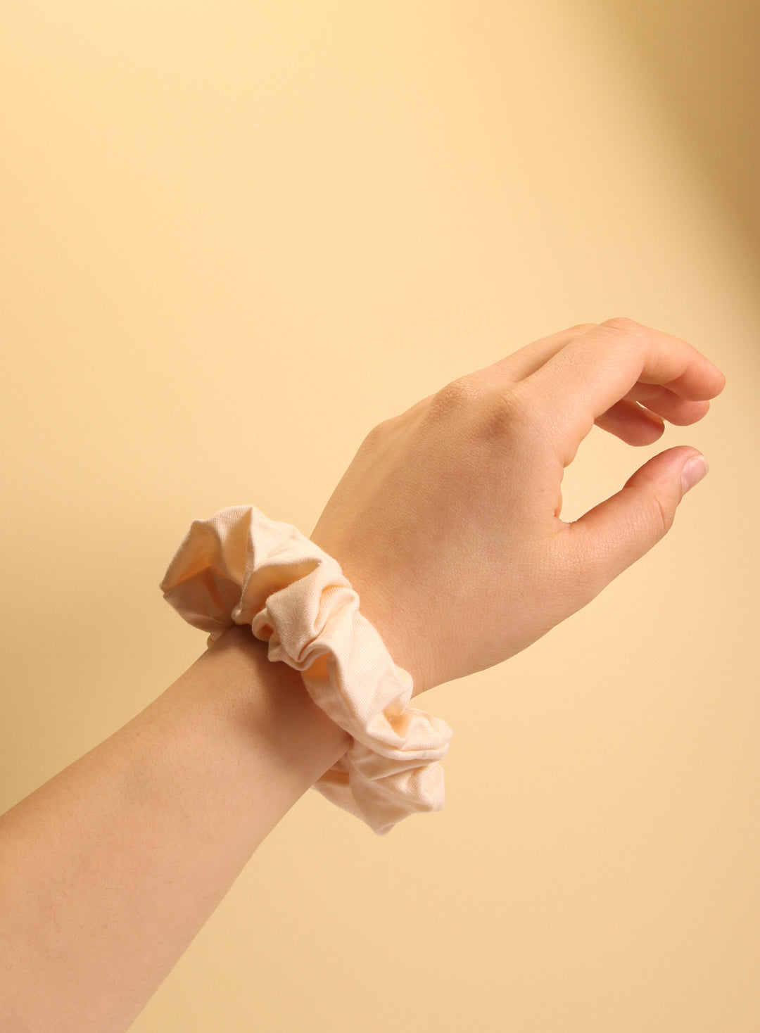 Plastic-free Scrunchies | Ardna – Ardna أرضنا